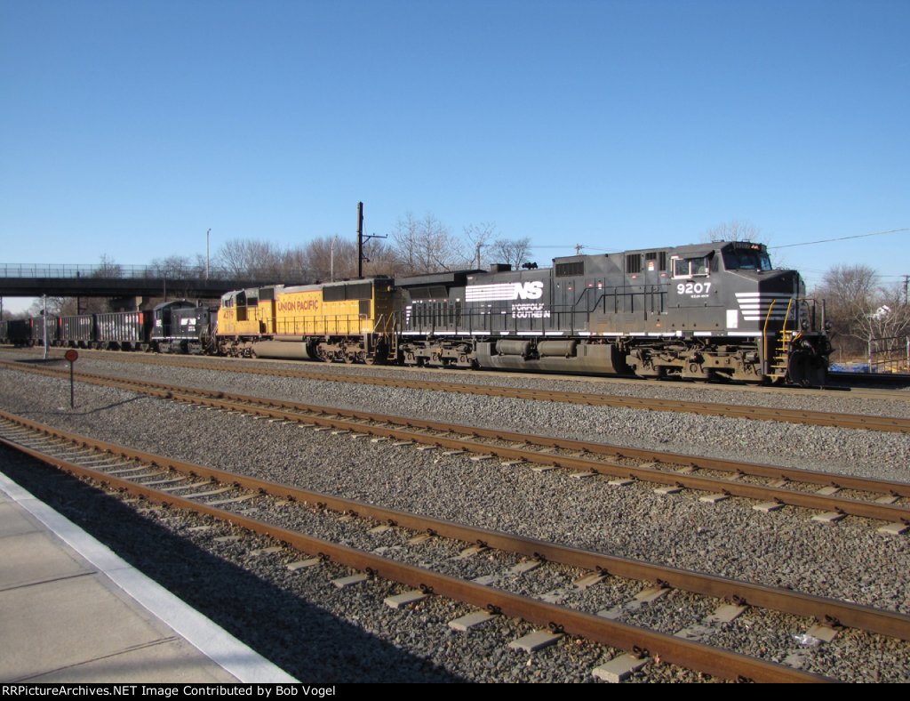 NS 9207, UP 4379, NS 2103